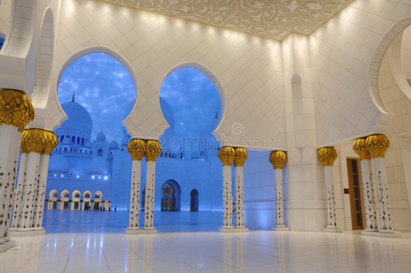 El Jeque Zayed La Mezquita En Abu Dhabi, UAE, Oriente Medio Imagen de ...