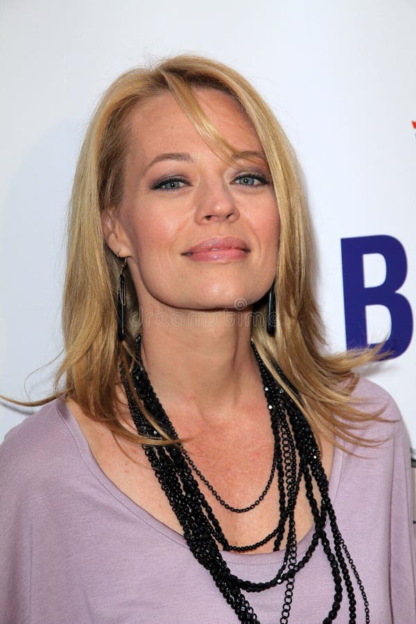 Jeri Ryan