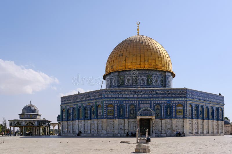 Jerusalem, Israel - June 12, 2021: Old Houses in Yemin Moshe District ...