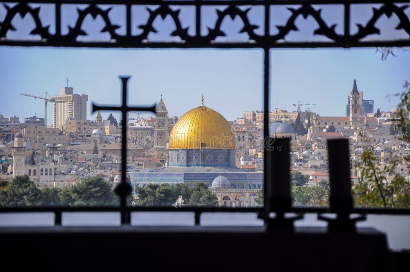 Jerusalem Old Town Skyline with the Dome of the Rock in the Center ...