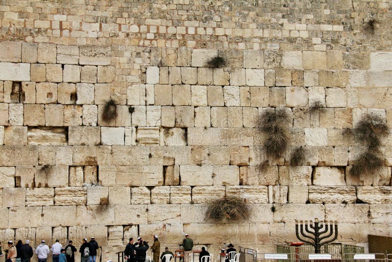 Jerusalem wailing wall editorial stock image. Image of looking - 38475289