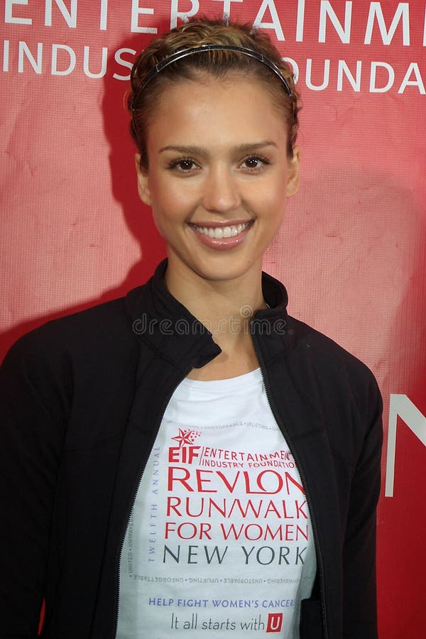 Jessica Alba at the 2009 Revlon RUN WALK Editorial Stock Photo - Image ...