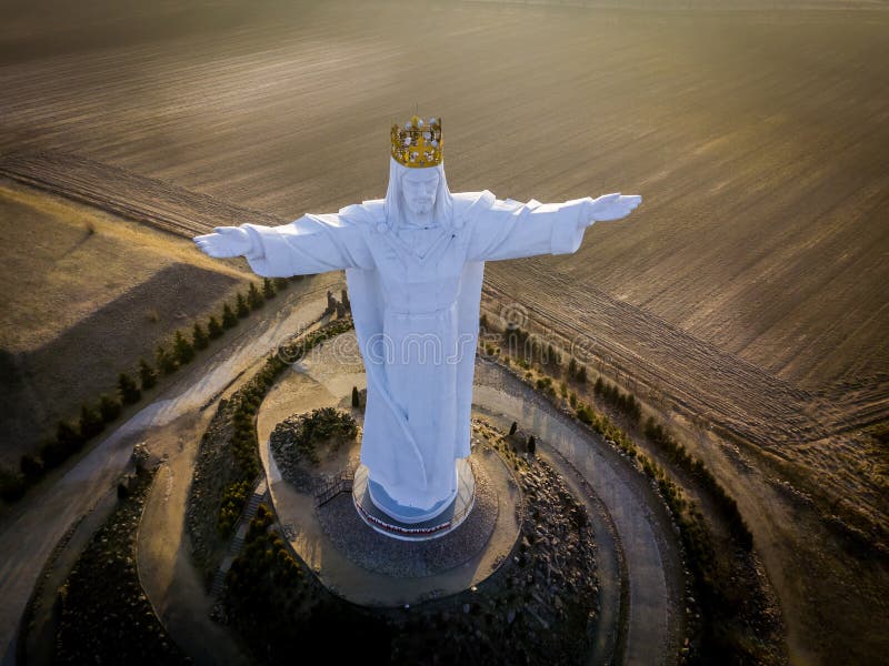 Jesus Christ le roi image stock. Image du christ, extérieur - 136158707