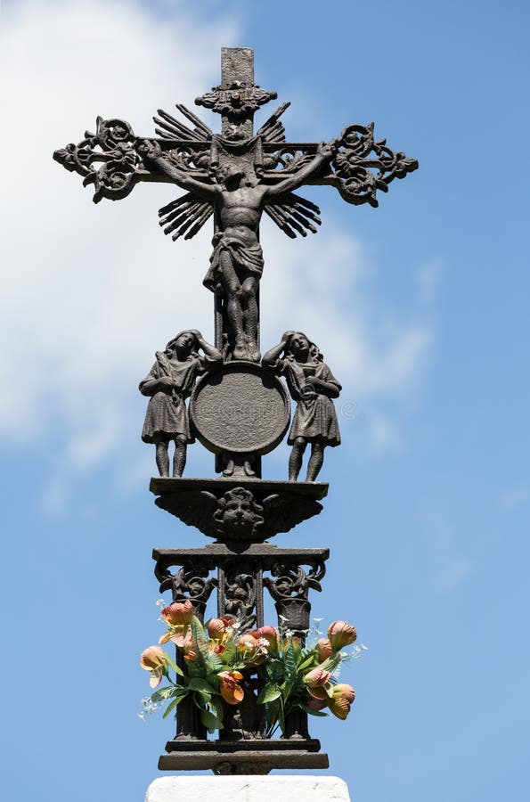 Jesus Christ on Old Wayside Orthodox Cross in Meadow Editorial Photo ...