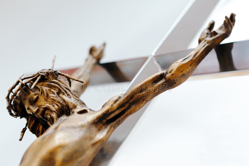 Jesus Christ sur la croix image stock. Image du catholicisme - 34525917