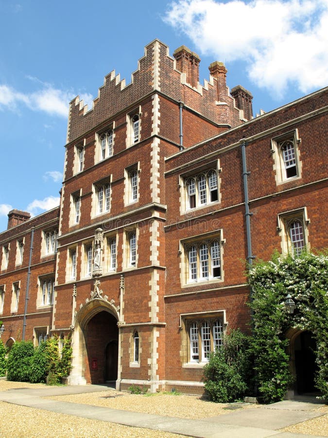 Jesus College Cambridge University Stock Image - Image of landmark ...