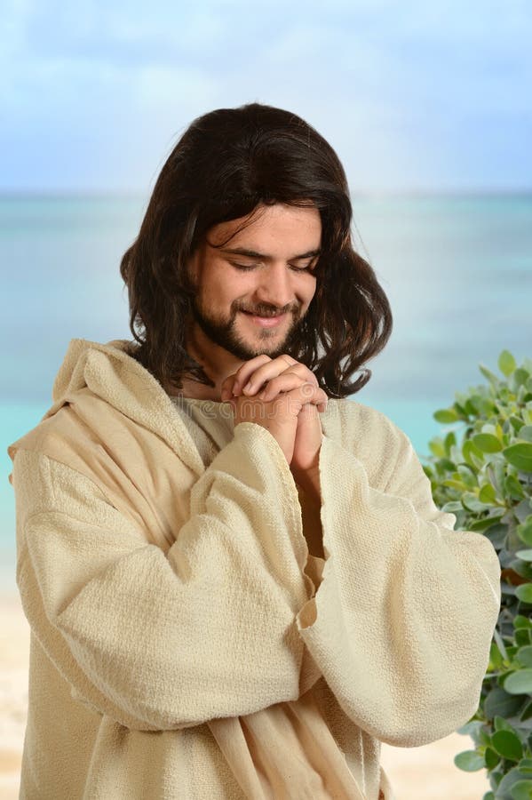 Jesus I En Krans, Knäböjd I Bön Arkivfoto - Bild av jesus, kristendomen ...