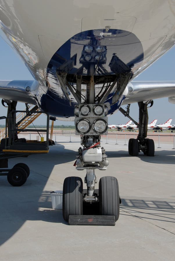 Landing Gear, Wheels, On The Runway, Close Up Stock Photo - Image of ...