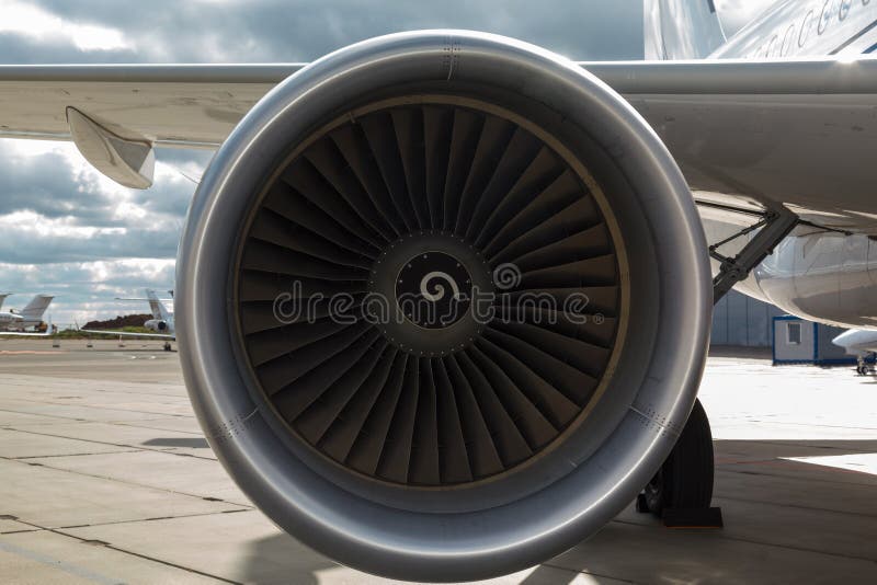 Jet engine passenger plane stock image. Image of metal - 28085889