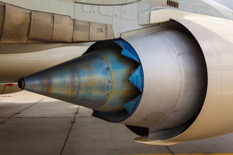 Jet engine passenger plane stock image. Image of industry - 28085903