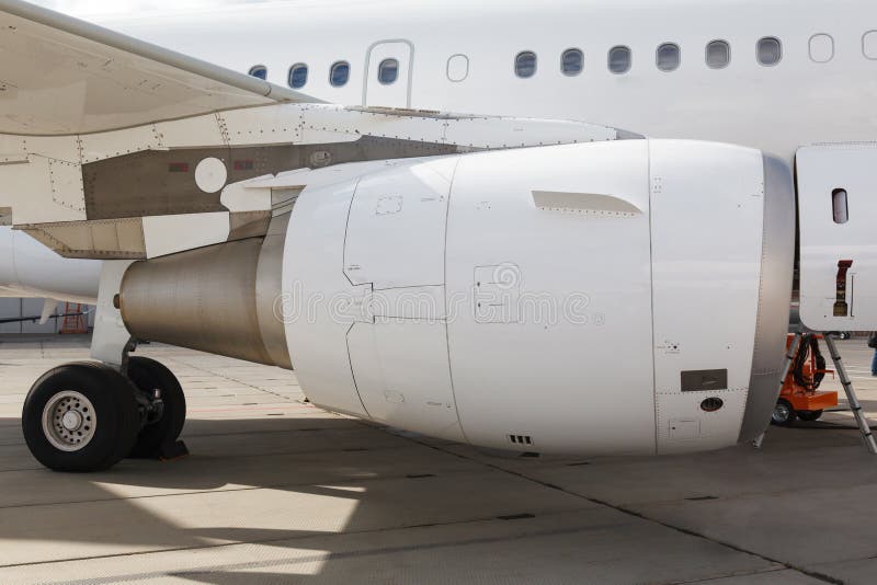 Jet engine passenger plane stock image. Image of metal - 28799461