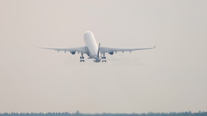 Jet Plane Take Off, Rear View Stock Video - Video of aviation, aircraft ...