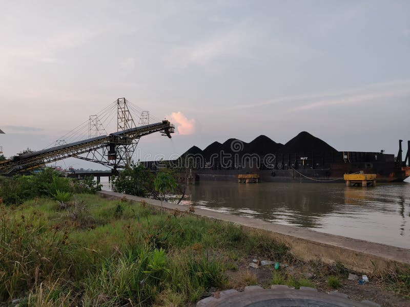 Jetty Conveyor Stock Photos - Free & Royalty-Free Stock Photos from ...