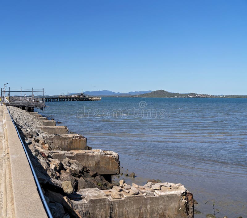 Jetty out to sea stock image. Image of outdoors, ocean - 327144585