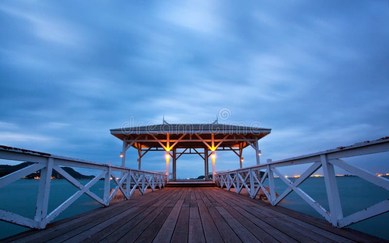 Jetty walkway stock photo. Image of lake, morning, road - 20879226
