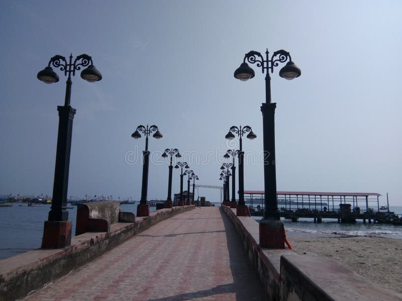 Jety imagen de archivo. Imagen de agua, embarcadero - 128754587