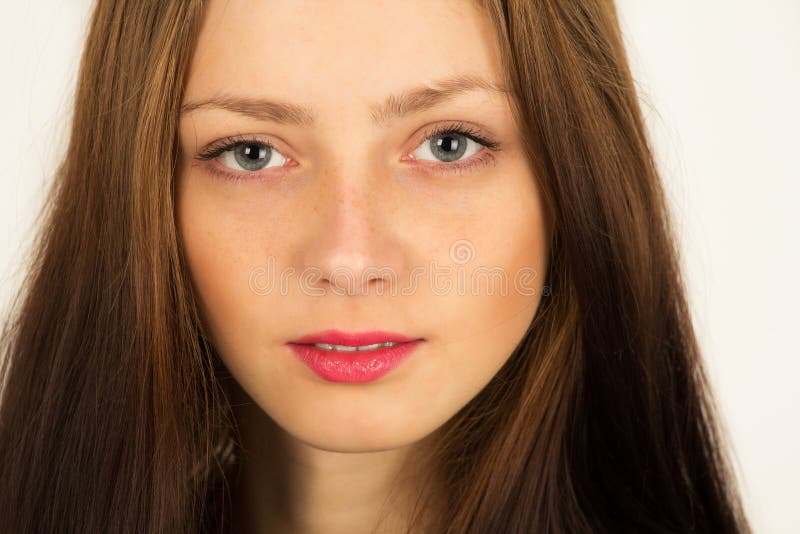 Jeune belle femme turque photo stock. Image du réceptionniste - 35564184