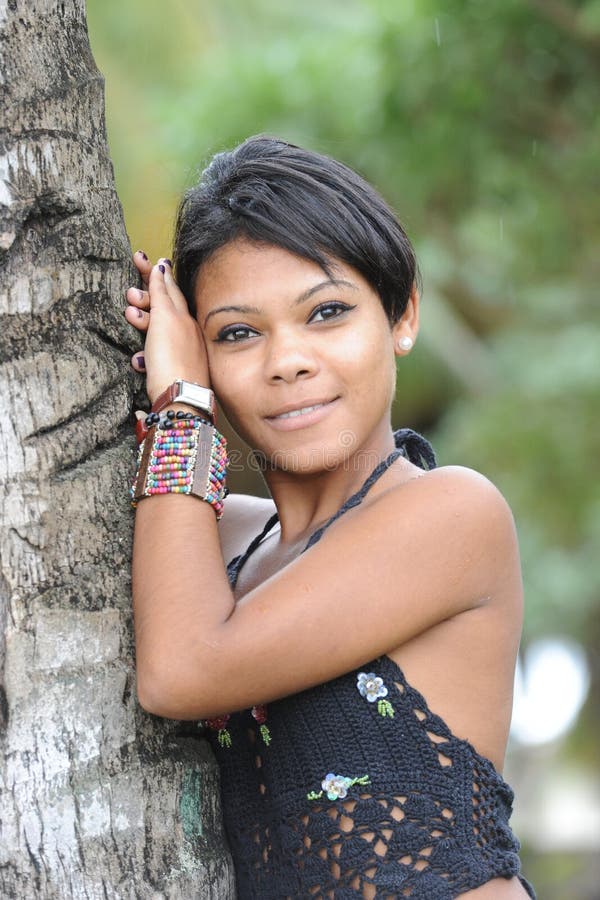 Jeune Femme Mauricienne Image Stock Image Du Vacances 56605163