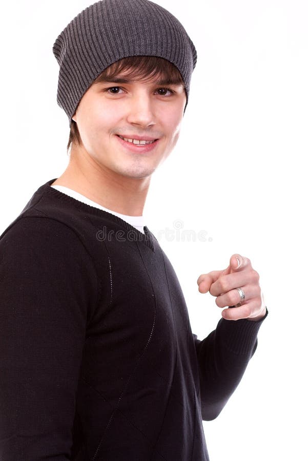 Jeunes Couples Gentils Posant Dans Le Studio, Les émotions Exprès Et ...