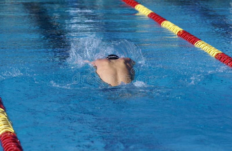 Jeune Nageur Masculin Image. Image: 1819725