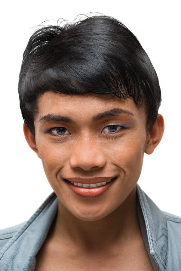Portrait D'un Jeune Homme Asiatique Avec Un Maquillage Emo Photo stock ...