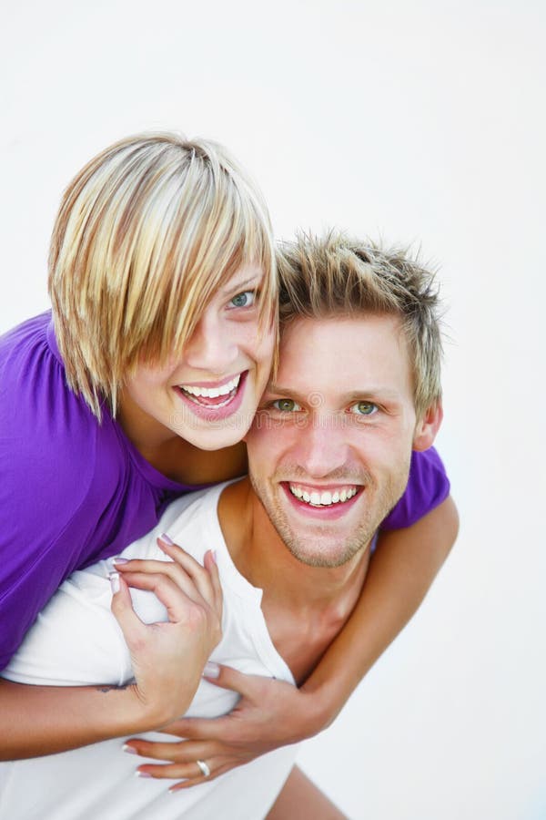 Jeunes Couples Dans Lamour Image Stock Image Du Amour Filles 19325777