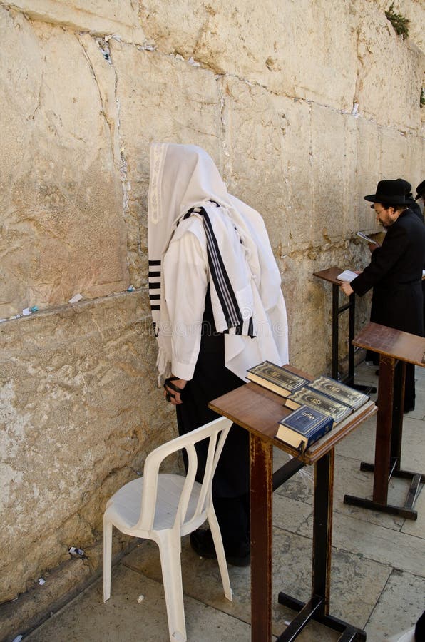 Jewish Men Praying at the Western Wall Editorial Stock Image - Image of ...