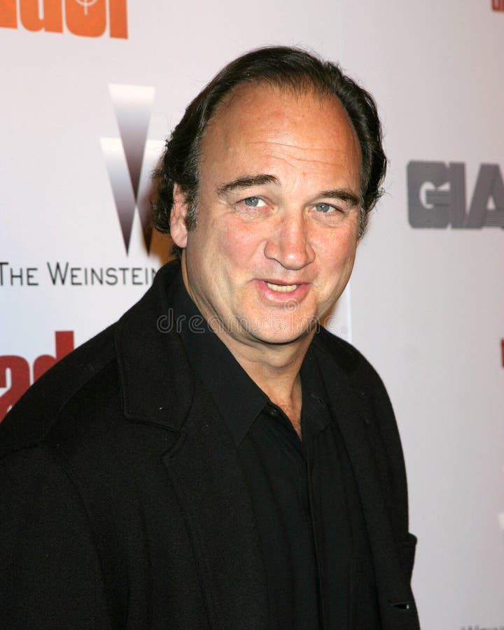 Jim Belushi redaktionell fotografering för bildbyråer. Bild av teater ...