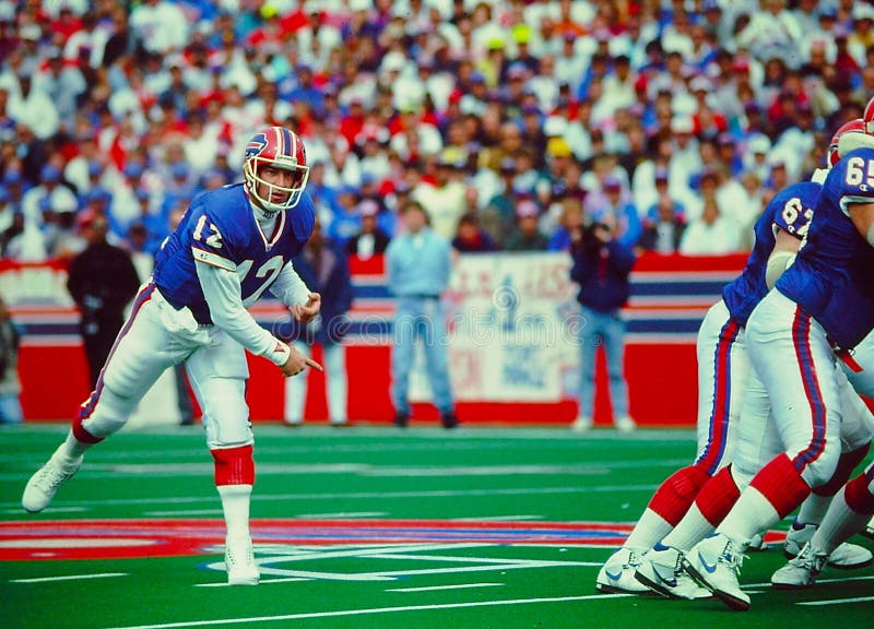 Jim Kelly Buffalo Bills QB editorial stock image. Image of quarterback ...