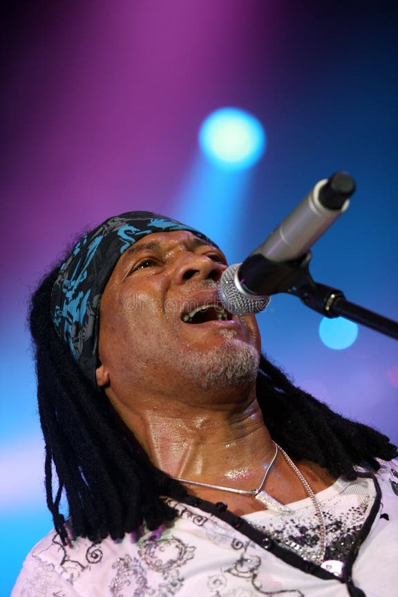 Jimmy Helms imagen editorial. Imagen de timones, negro - 49819165