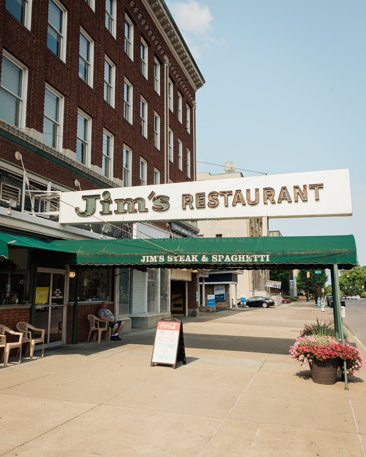 Jims Restaurant, in Downtown Huntington, West Virginia Editorial Stock ...