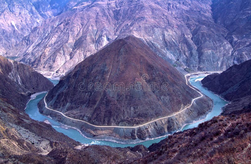 Die Erste Kurve Von Yangtze-Fluss, China Stockfoto - Bild von fluß ...