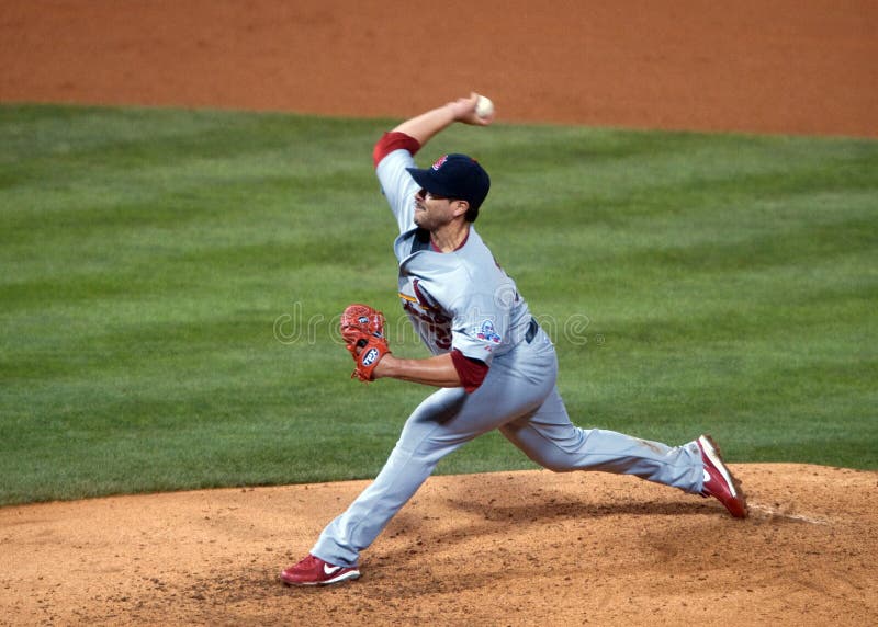 Joel Pineiro editorial photo. Image of cardinals, baseball - 20724566