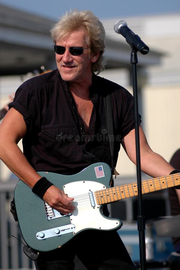 John Cafferty and Beaver Brown Band Editorial Stock Image - Image of ...