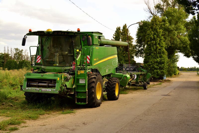 John Deere Harvester on a Farmhouse Editorial Photography - Image of ...