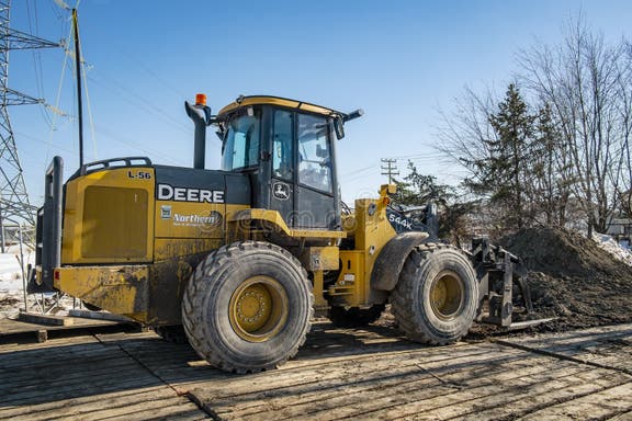 John Deere Loader Side View Editorial Photo - Image of icon, backhoe ...