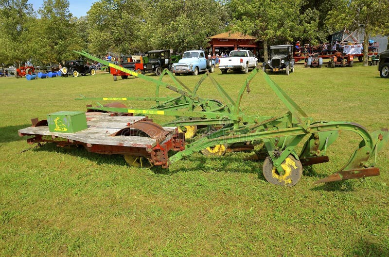 John Deere platform plow editorial photography. Image of moldboard ...