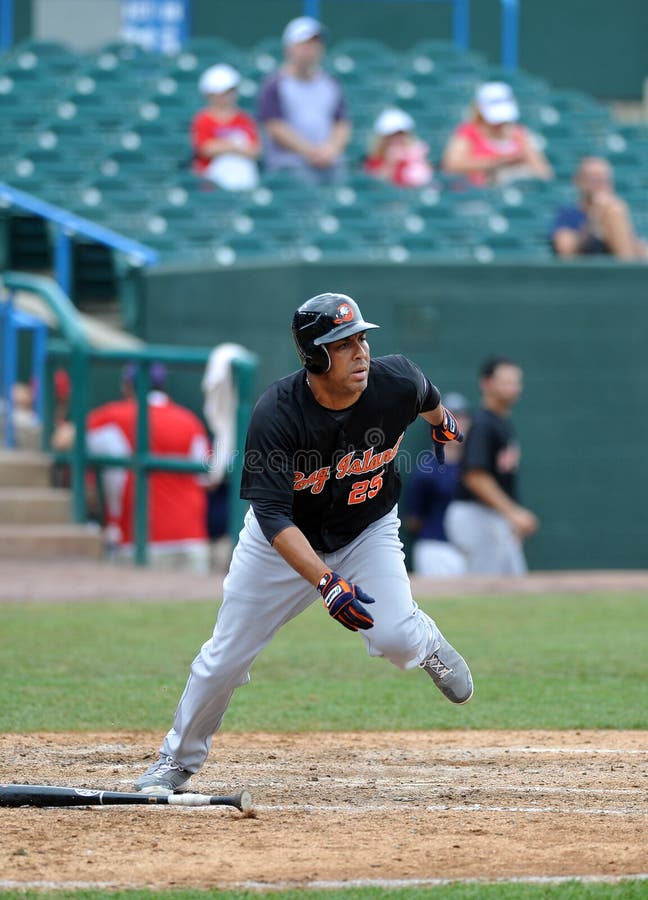 John Rodriguez Running - Baseball Baserunner Editorial Stock Image ...