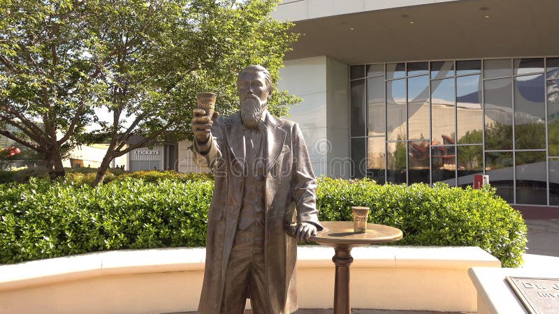 John S Pemberton Statue - Founder of Coca Cola at Coca-Cola World ... John S Pemberton Statue - Founder of Coca Cola at Coca-Cola World ...