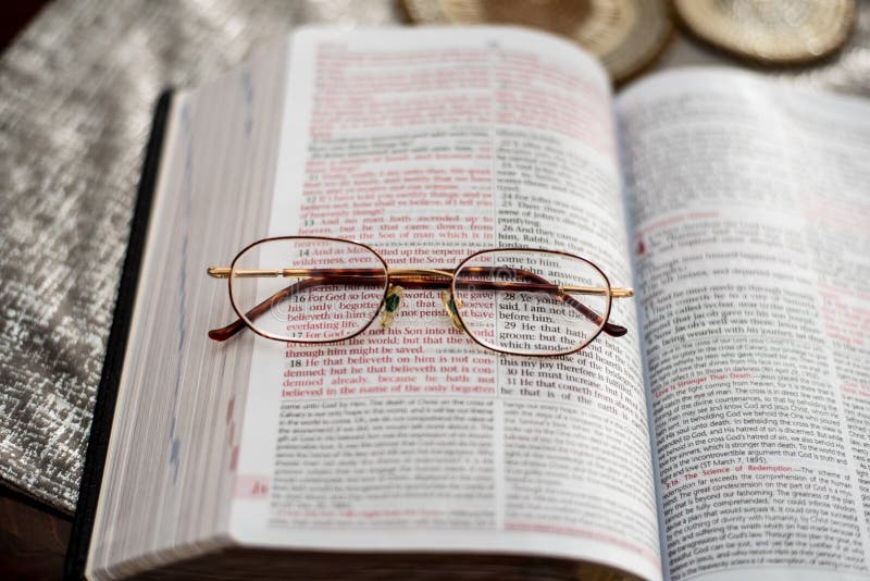 Scripture with Magnifying Glass Romans Chapter 8 Stock Photo - Image of ...