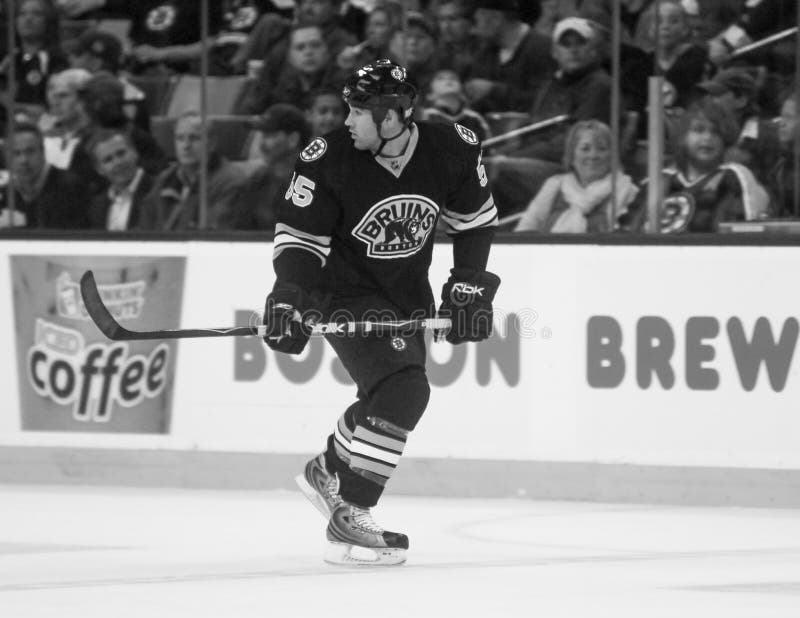 Johnny Boychuk editorial photography. Image of hockey - 93973847