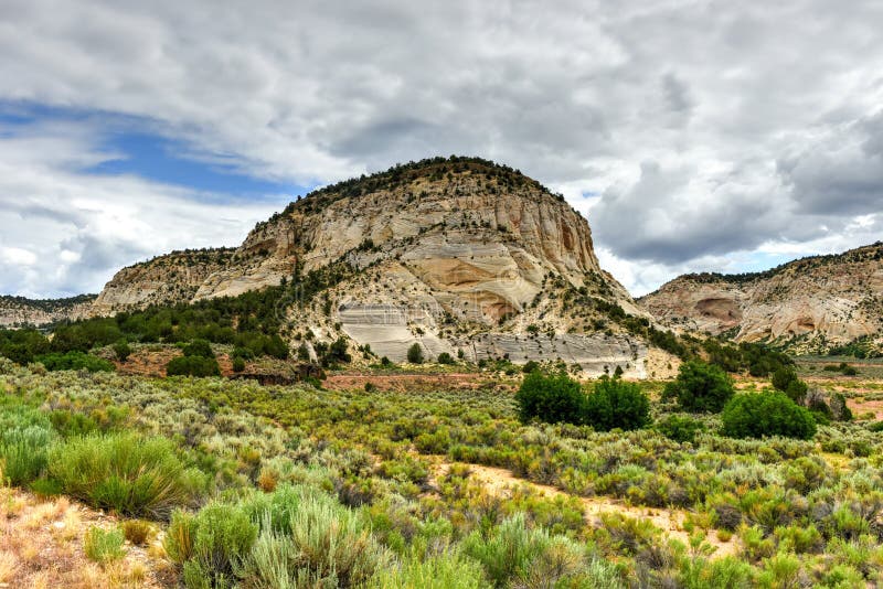 Johnson Canyon Road - Utah stock image. Image of canyon - 75429039