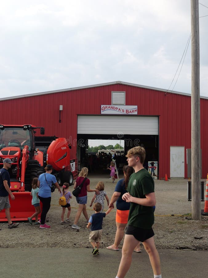 Johnson County, KS Fair and Carnival Editorial Stock Photo - Image of ...