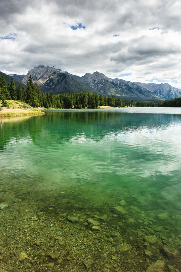 Johnson lake stock photo. Image of green, national, canada - 27410266