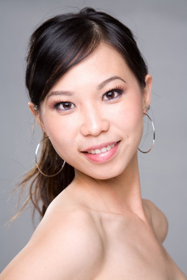 Joli visage photo stock. Image du briller, mignon, franchement - 4475068