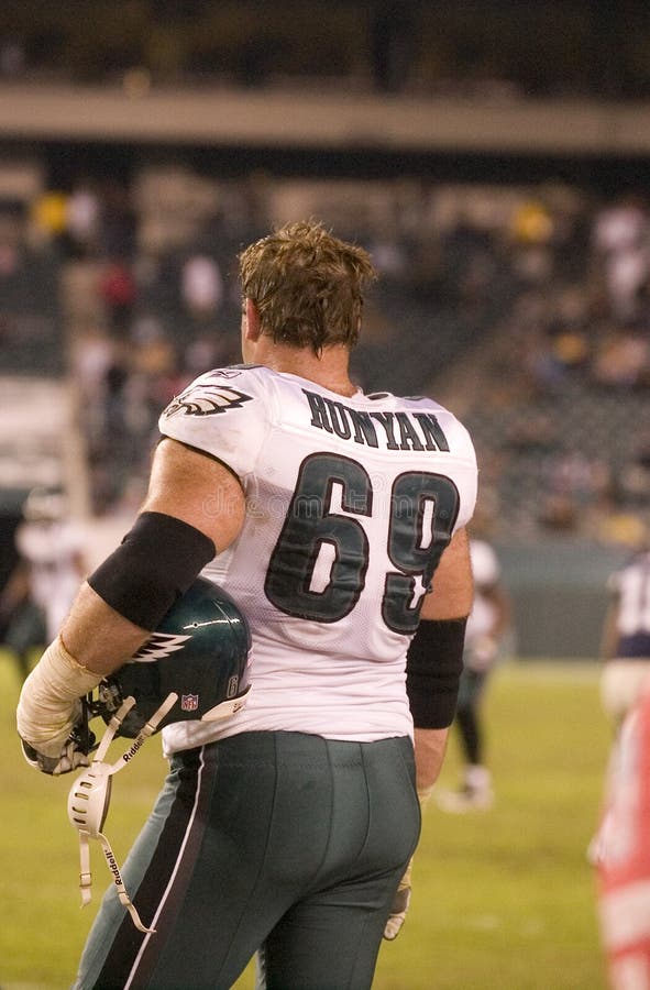 Jon Runyan editorial photography. Image of eagles, offensive - 21725752