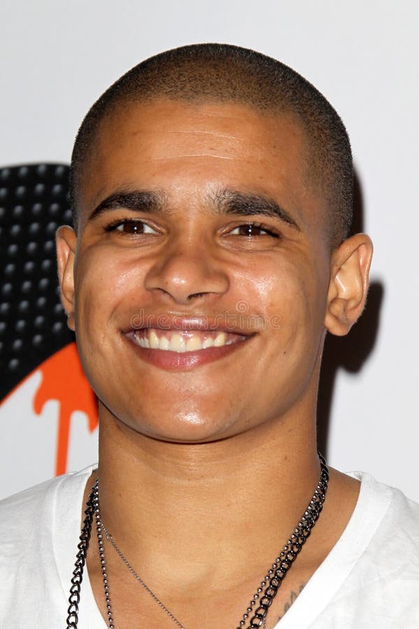 Jonathan McDaniel Arrives at the 19th Annual Race To Erase MS Gala ...