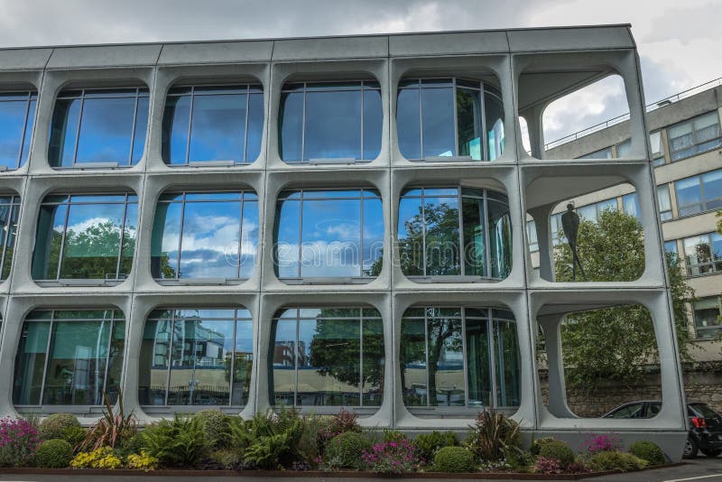 Jones Engineering HQ Building in Dubli Editorial Photo - Image of ...