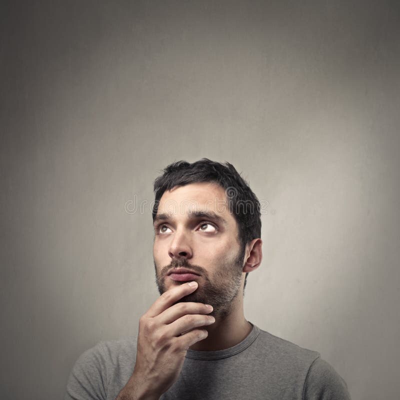 Jonge mens het denken stock afbeelding. Image of mens - 39522041