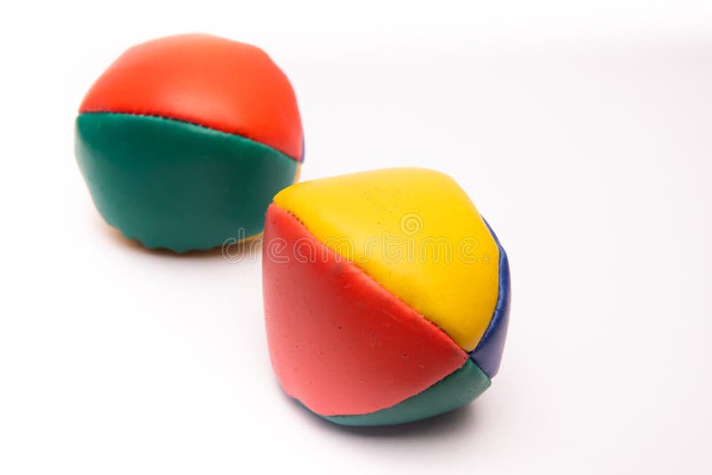 Jonglera bollar fotografering för bildbyråer. Bild av utmana - 124610133
